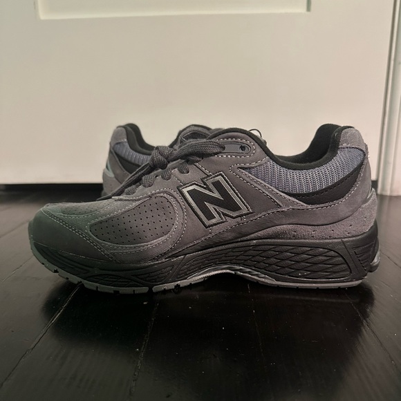 New Balance | Shoes | New Balance Black Grey Sneakers | Poshmark